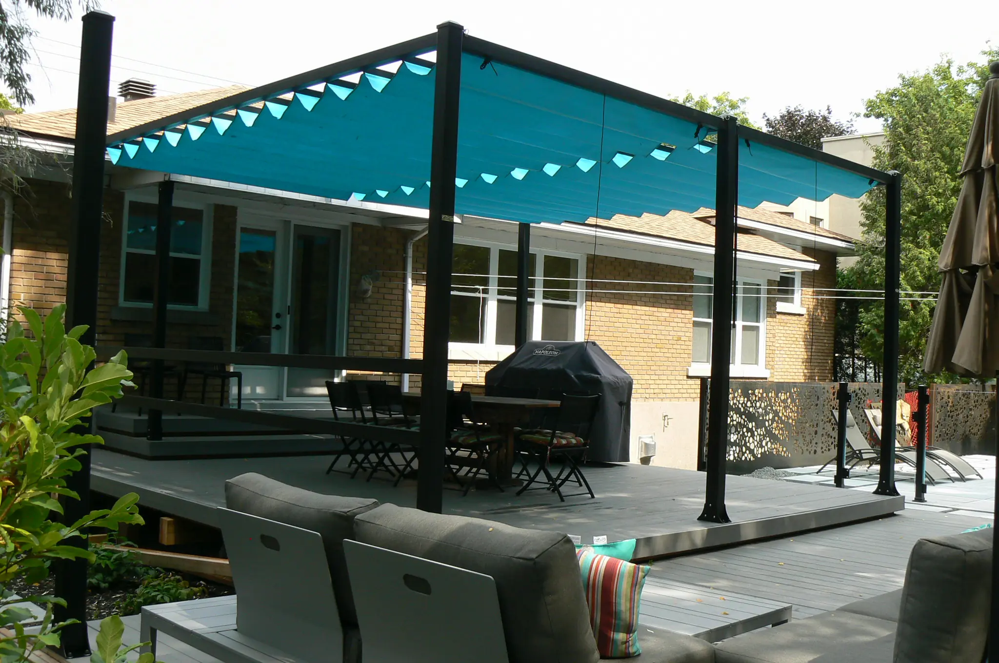 Tips To Create a Finished Backyard Space | Ombrasole Awnings
